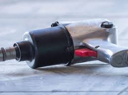 Accutool Service Centre - 1220 Sherwin Road - 204-772-6523